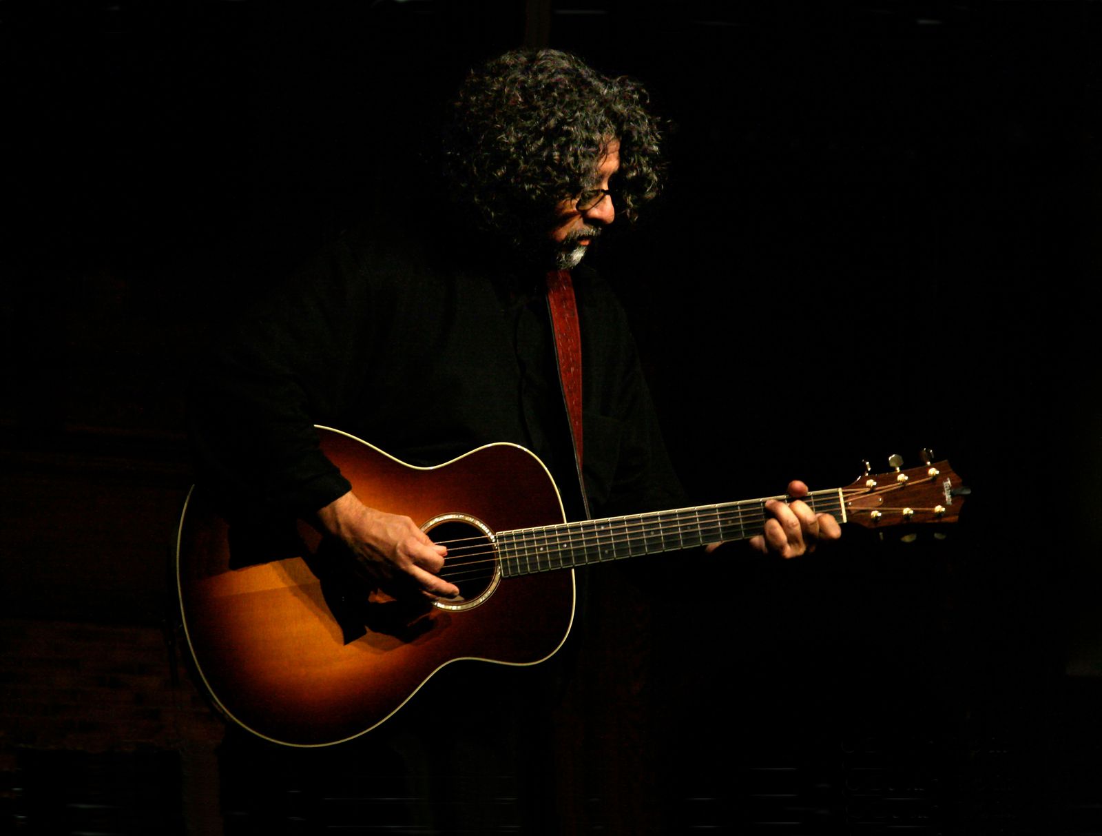 Dan Navarro - Bio, Press & Media Room