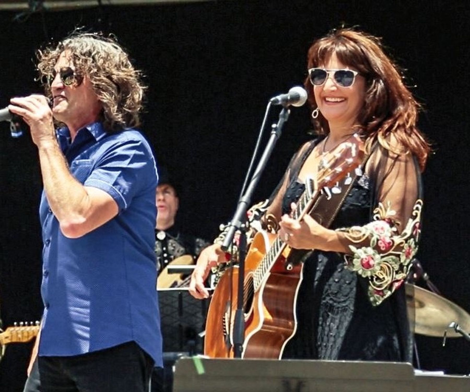 Andy & Renee & Hard Rain - Music