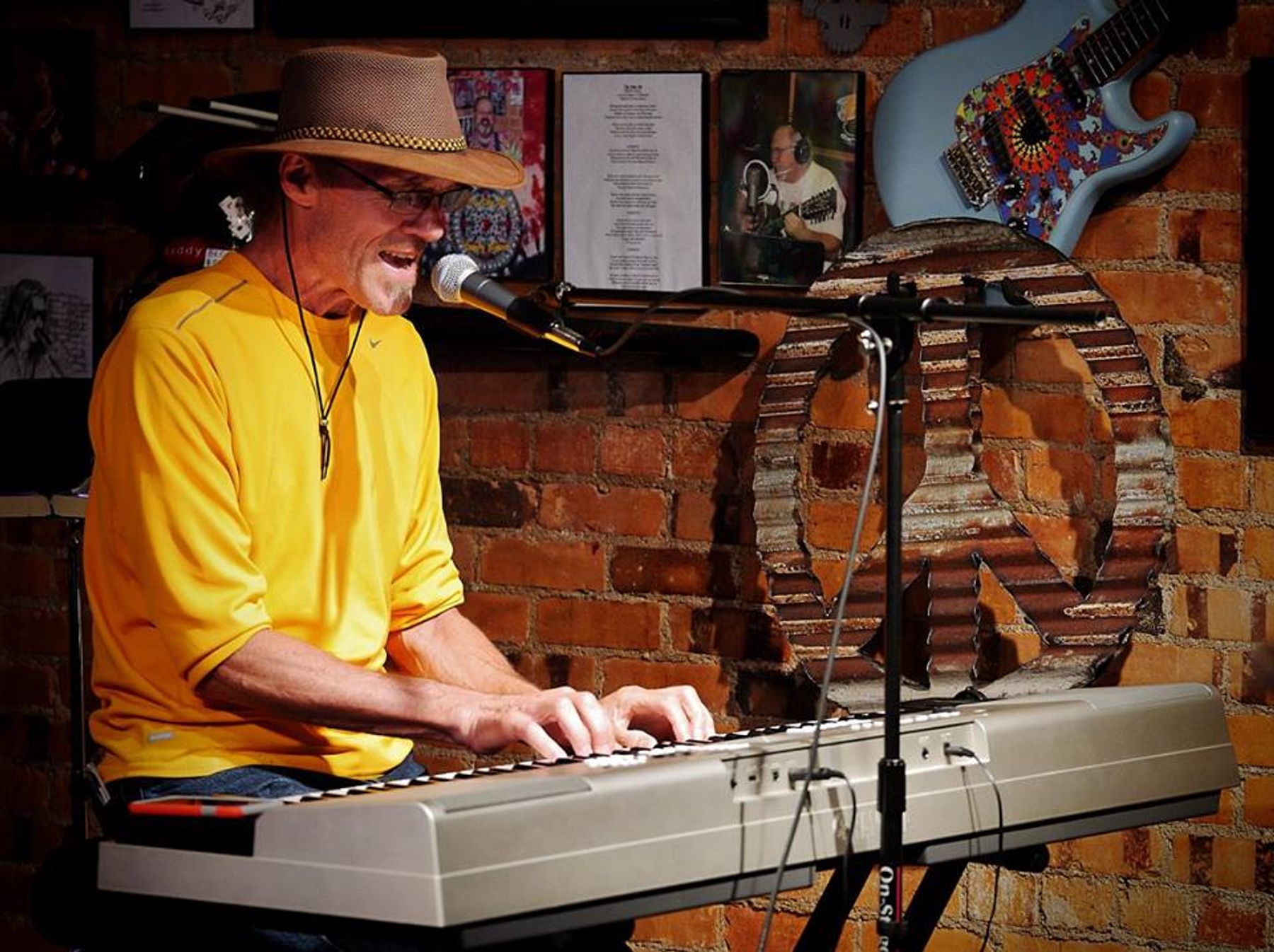 David G Smith - Tour