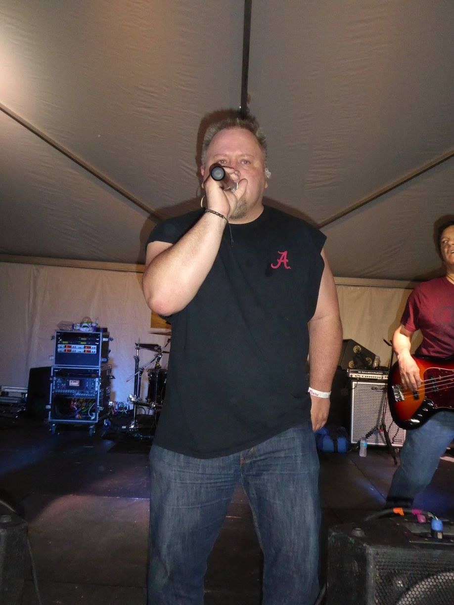 Dennis Knight - Pics