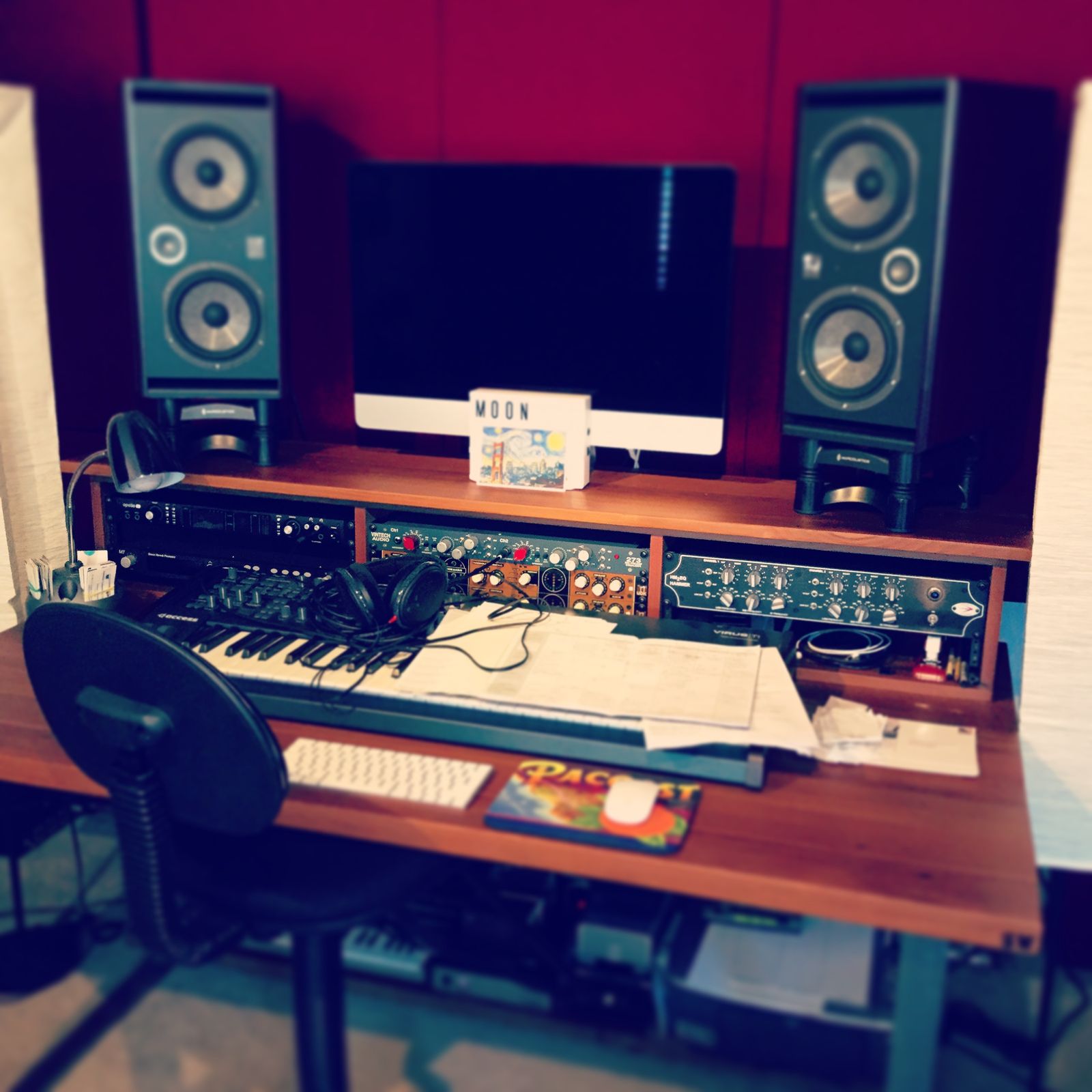 Jason Farnham - Photos