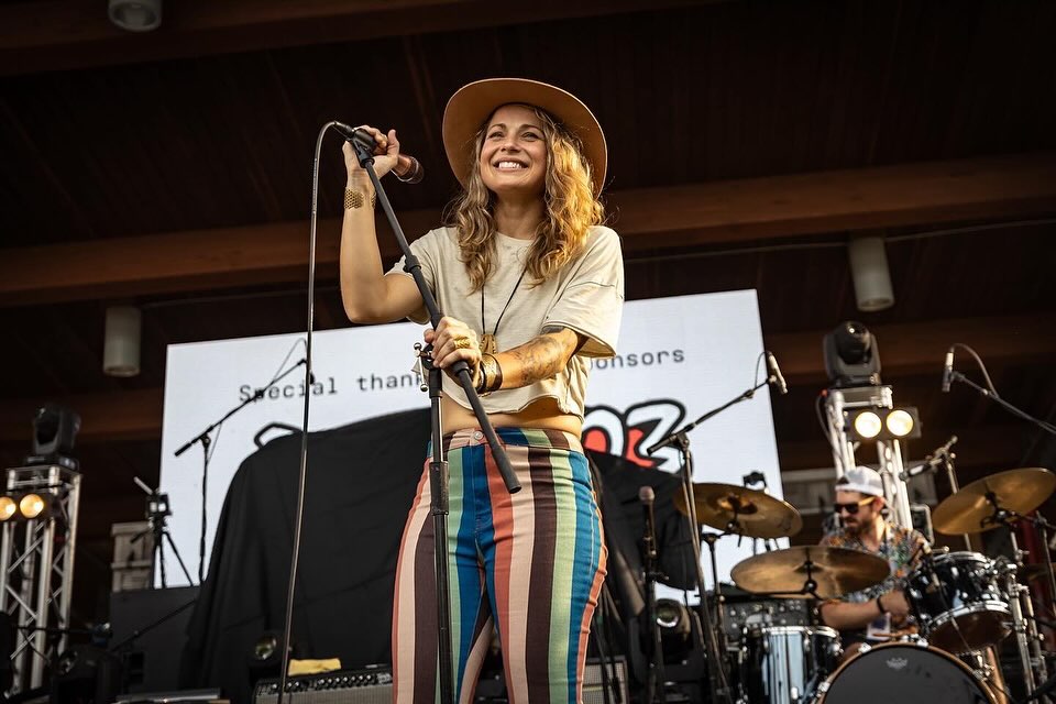 Royal Artist Group - Hayley Jane