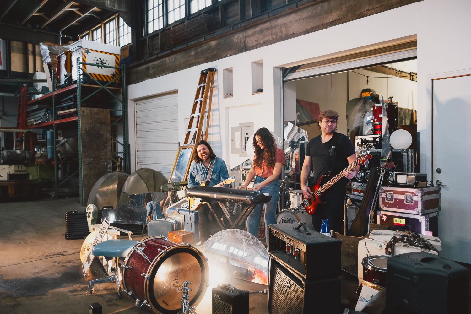 Home [theemptypockets.com]