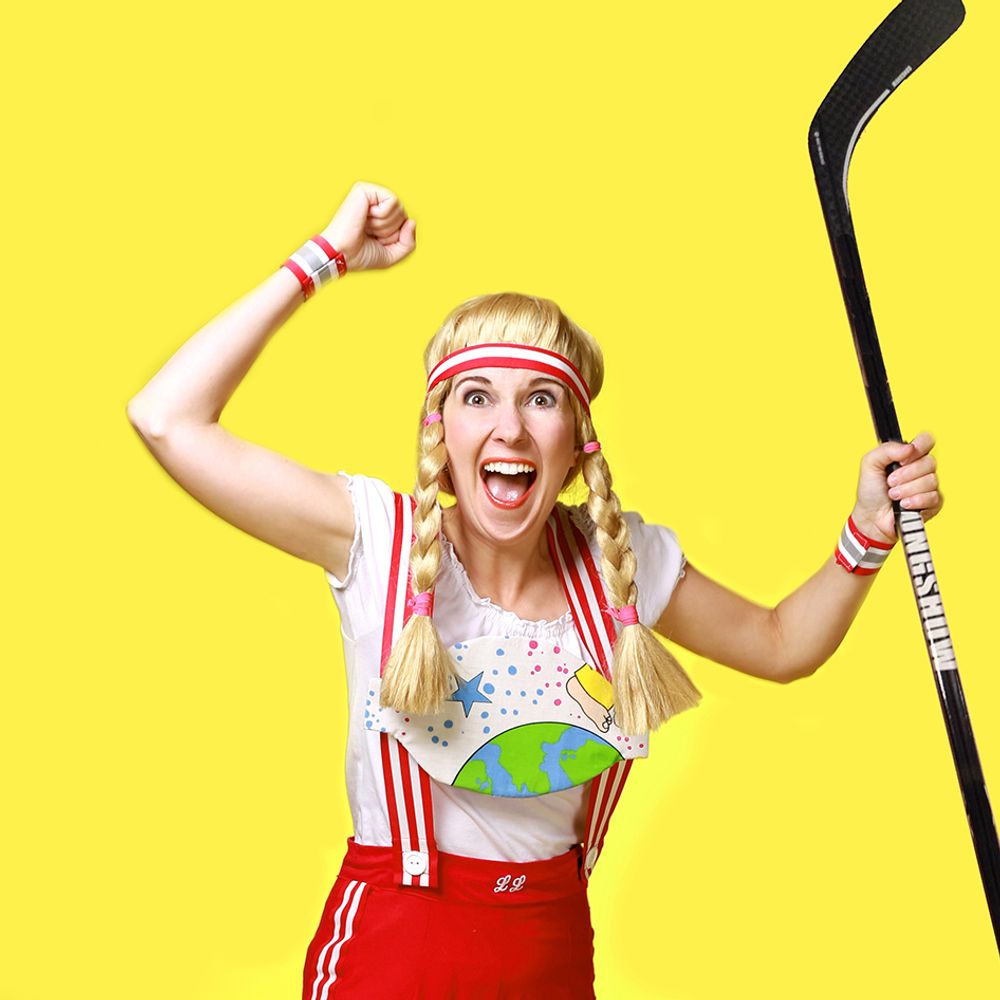 Krista Muir - Lederhosen Lucil