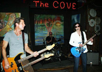 The Stone Coyotes - Photos