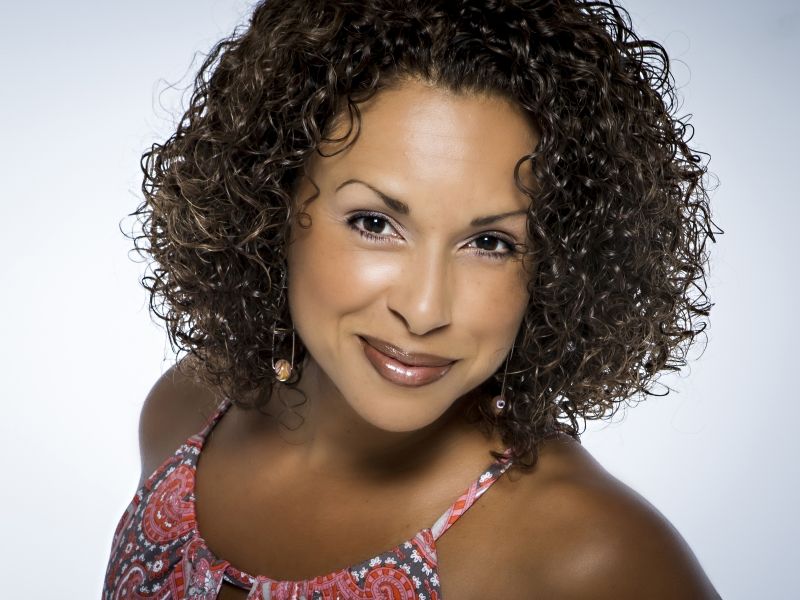 Amy Banks Music - Headshot Library