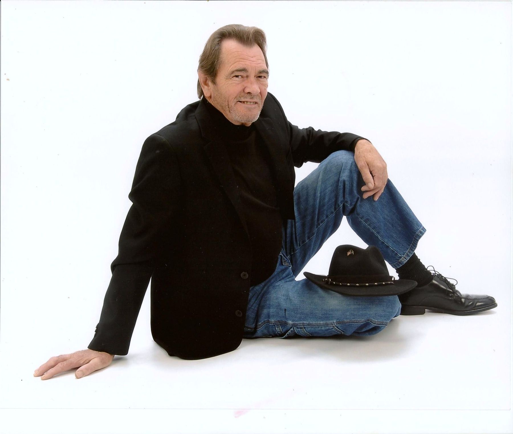 Elvis Lloyd Carden - Bio