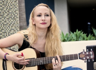 Ann-Marita is a Journey Instruments Sponsored Artist!