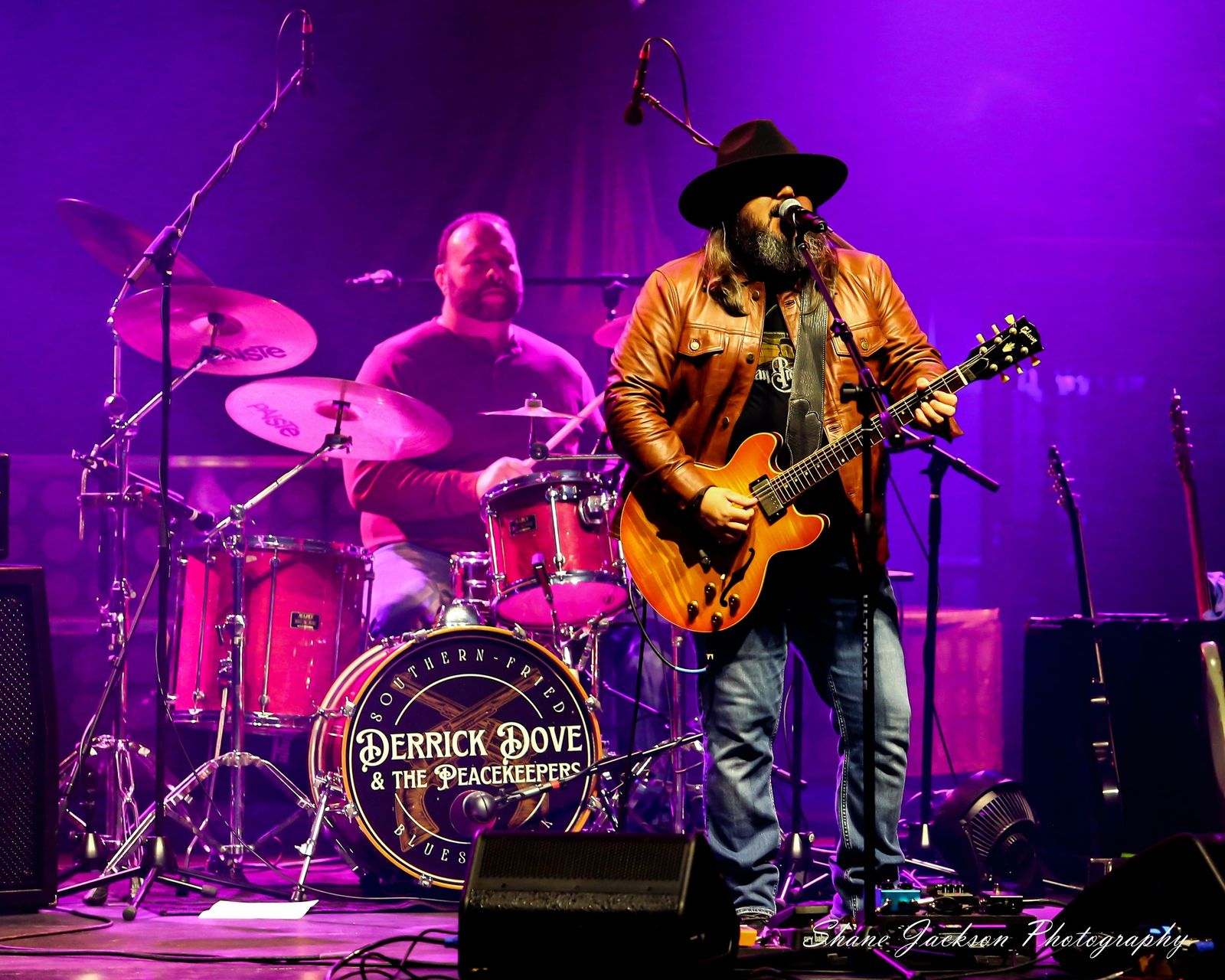 Derrick Dove & the Peacekeepers - Photos