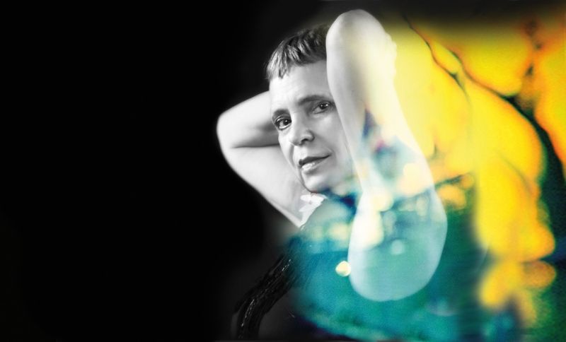 Teri Roiger - Photos