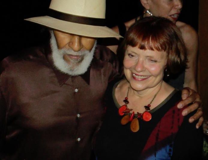 Teri Roiger - Photos