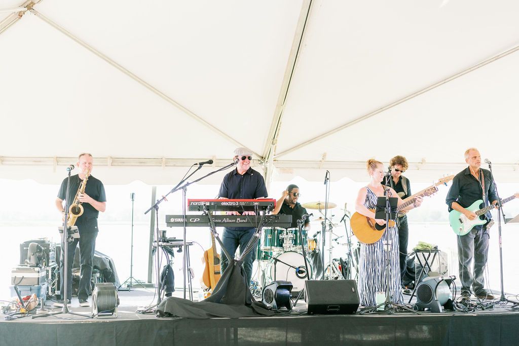 Travis Allison Band - Photos