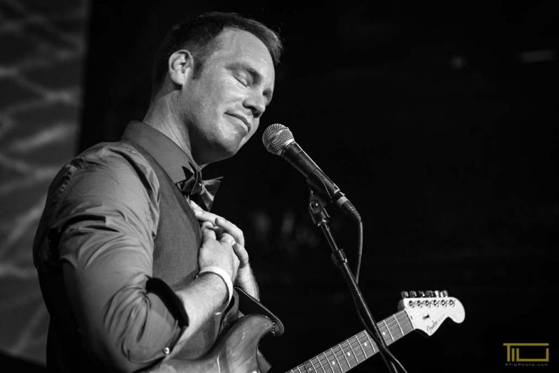 Pictures about the U.S. pop-rock band WORLD5