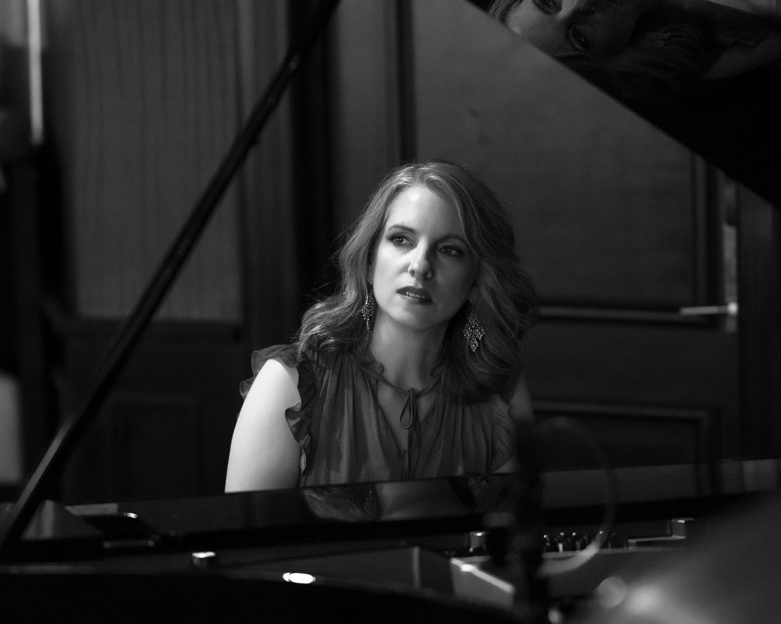 Pamela York - Photos