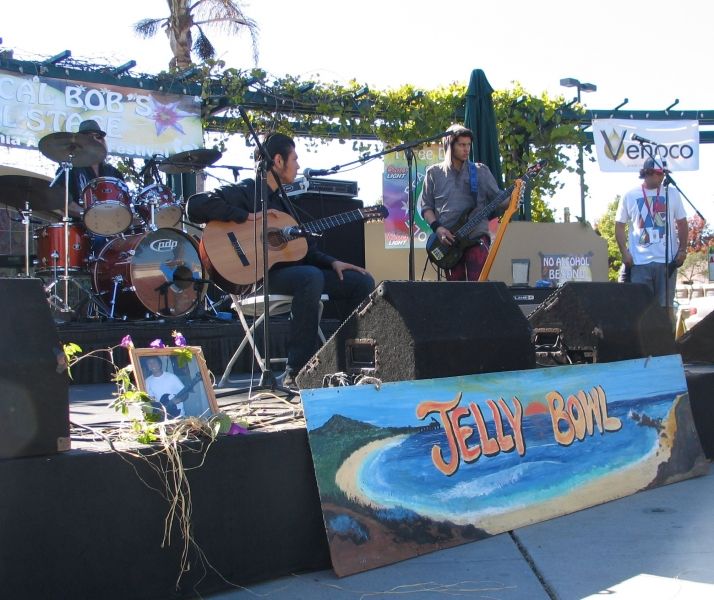JAMS Music - Photos