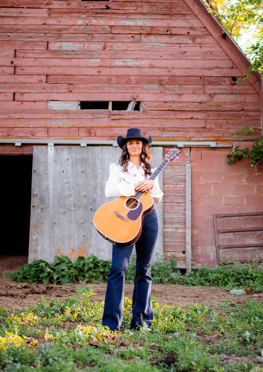 Jessie Veeder - Photos