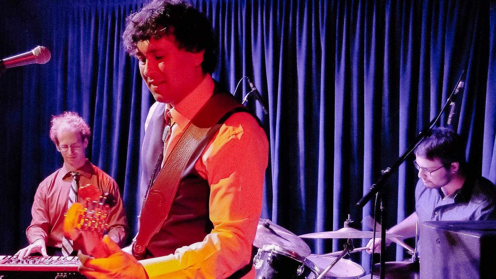 Elliot Racine - Photos