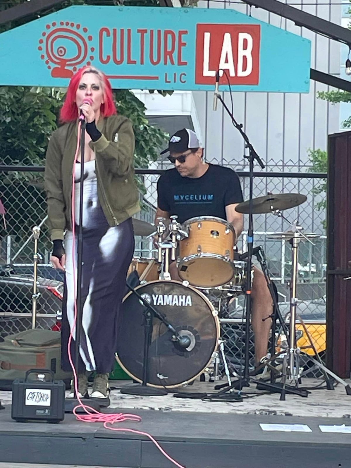 giftshoptheband.com - Photo Gallery