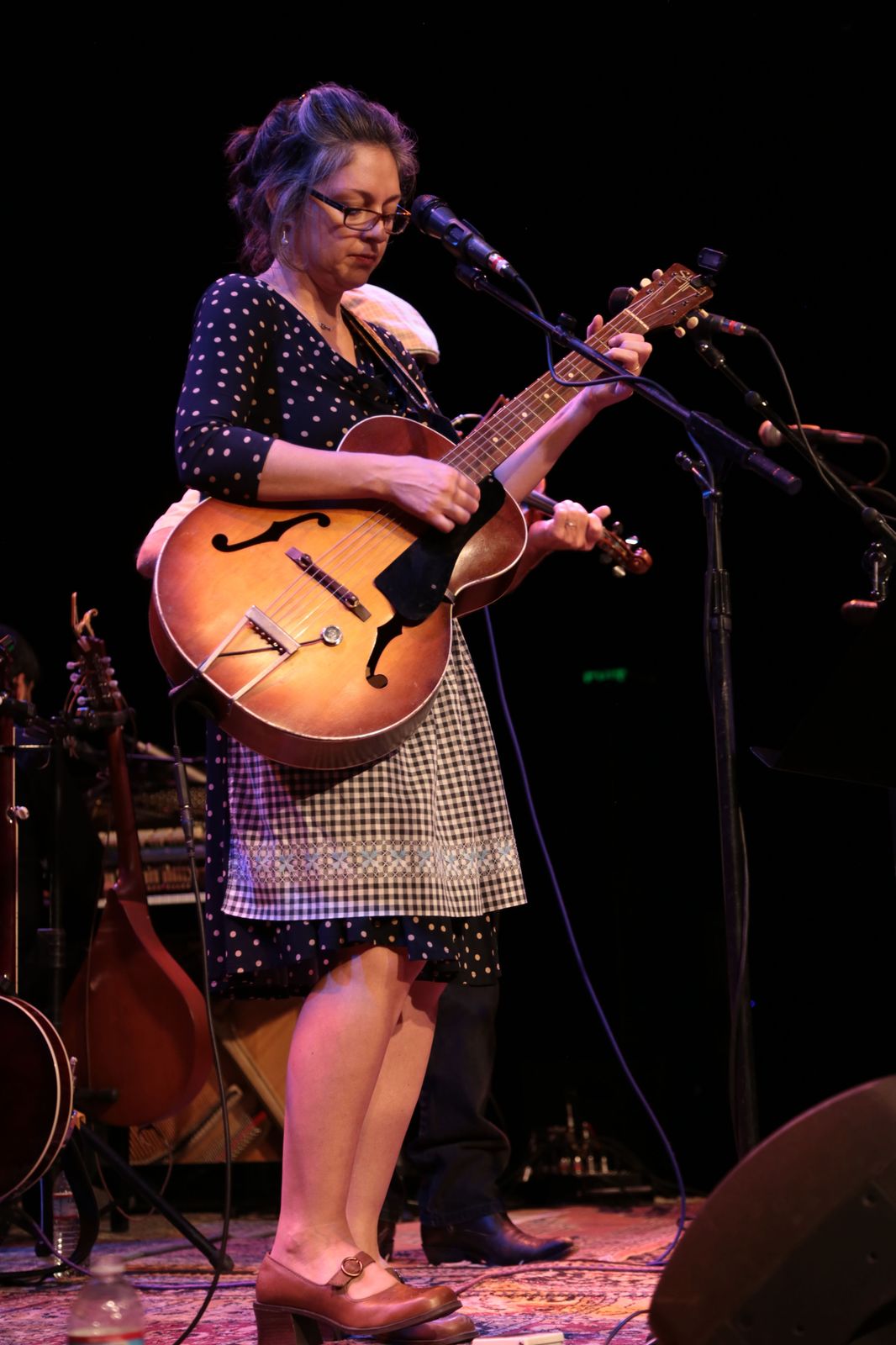 Tracy Morrison - Photos