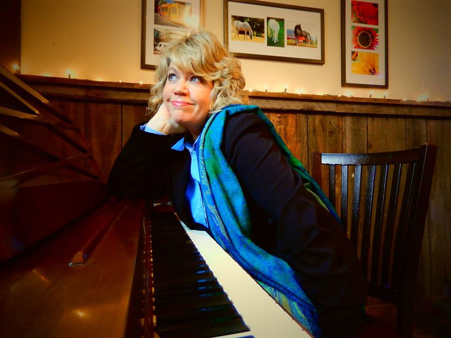 Rebecca Hardiman - Karen Carpenter Tribute Band