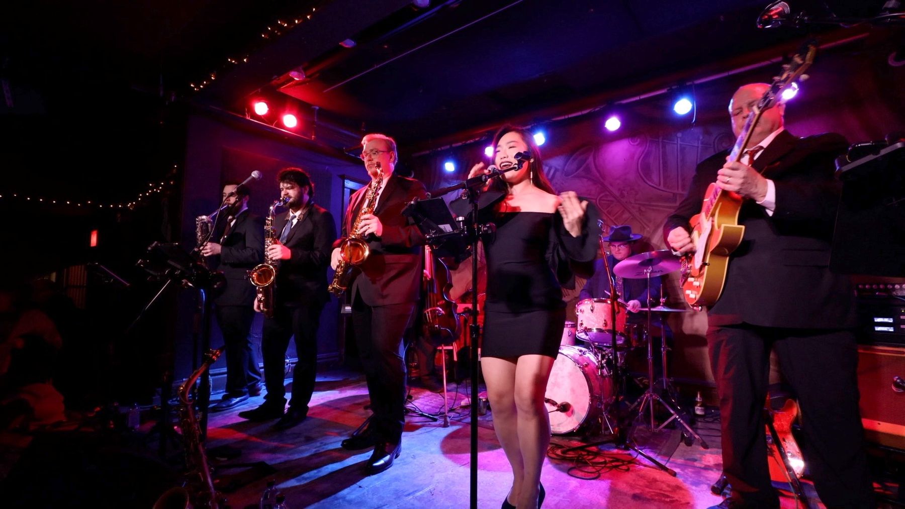 Town Square Concert series @ Schaumburg Township District Library - Jul ...