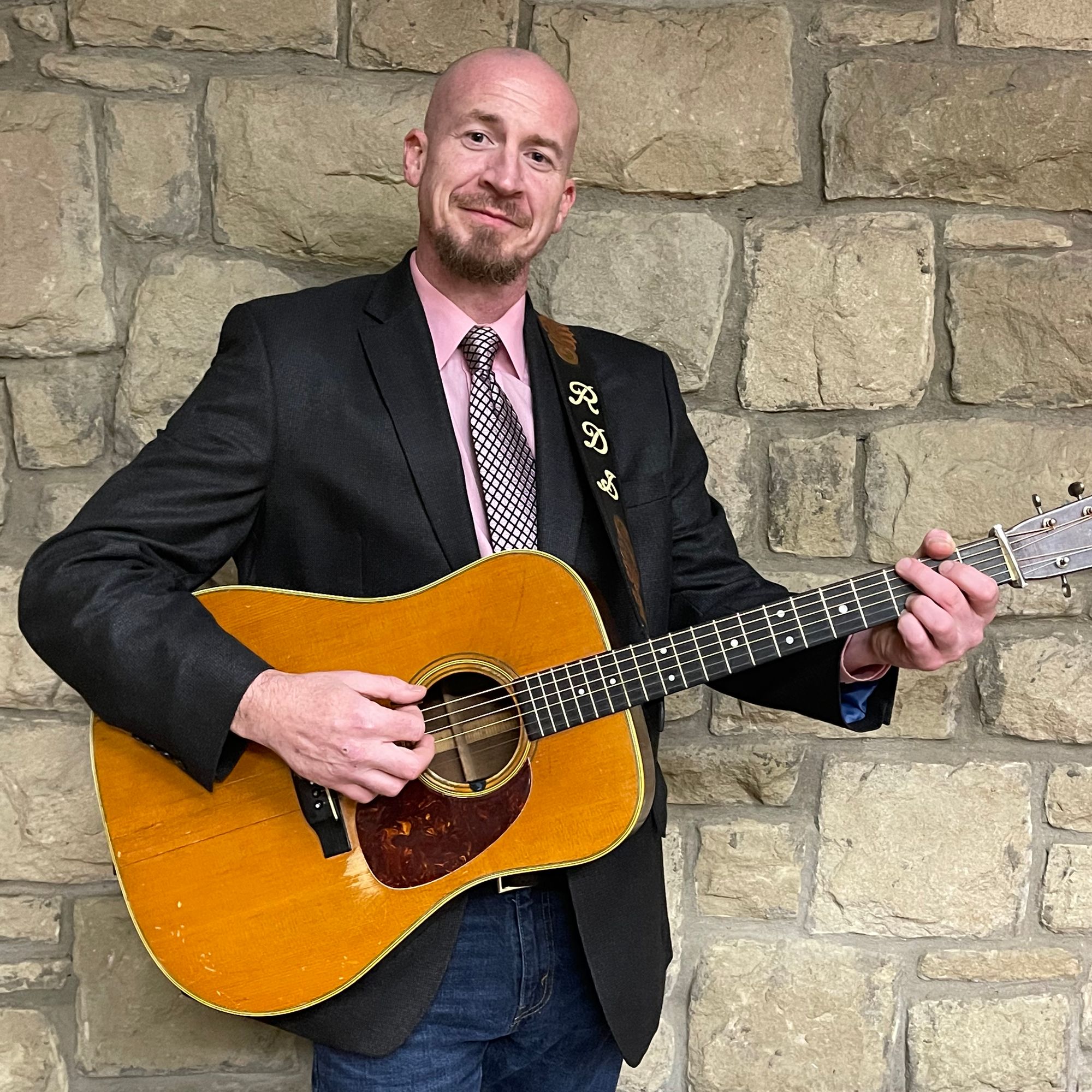 Fast Track Band - About Us