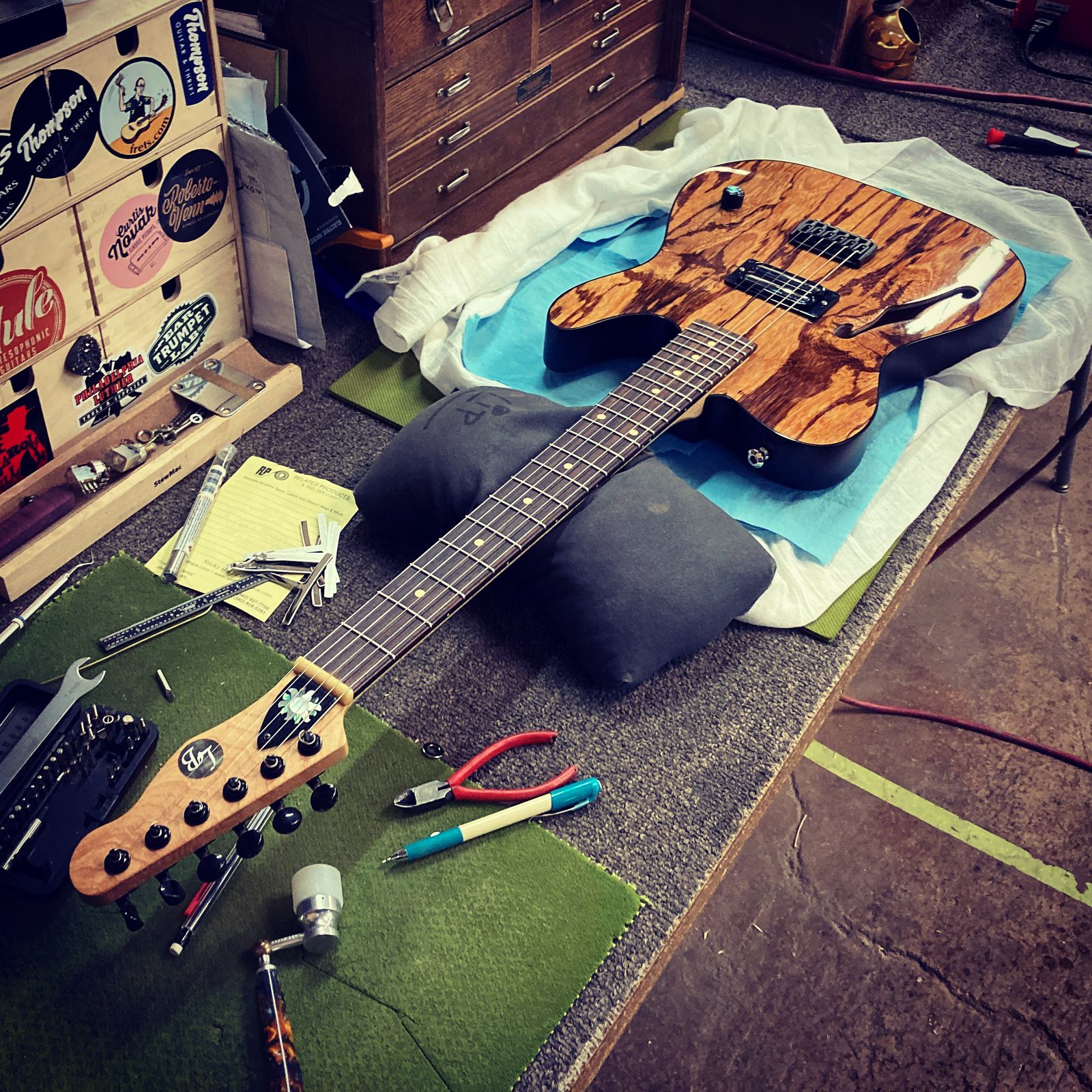 Juano Lippi - Lippi Box Guitars