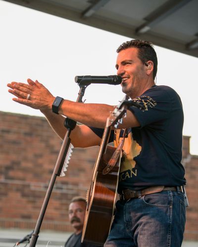 Jason Brown - PHOTOS