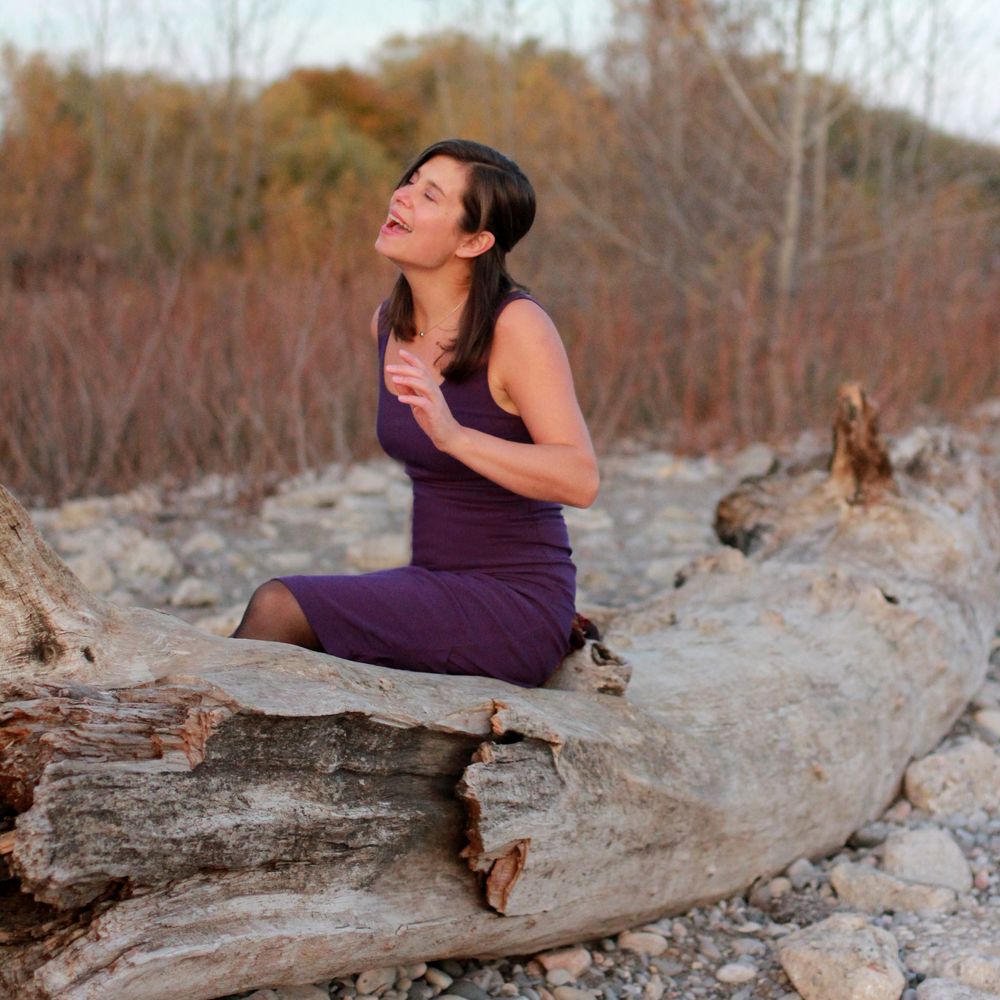 Kristin Lindell - About