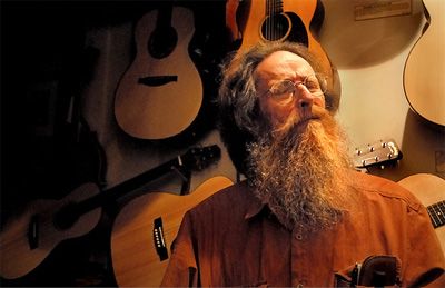 Larry Hanks - Photos