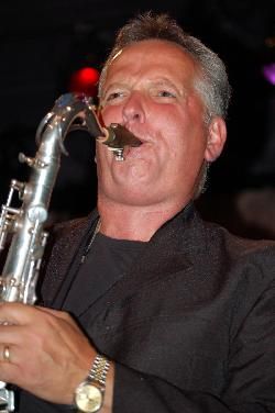 Deric Dyer - Chakour Family Show