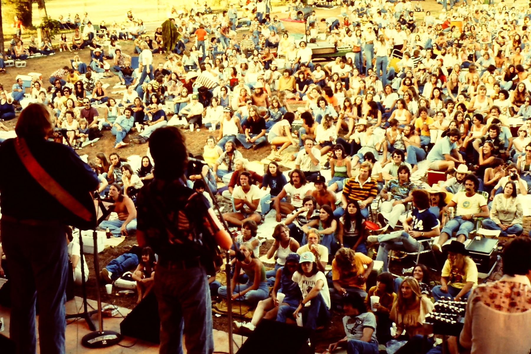 MOUNTAIN SMOKE - Bio