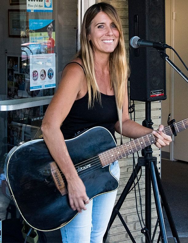 Aprylle Gilbert - Photos