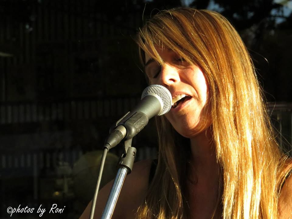 Aprylle Gilbert - Photos