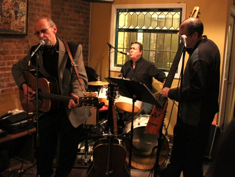 Wes Houston - Photos