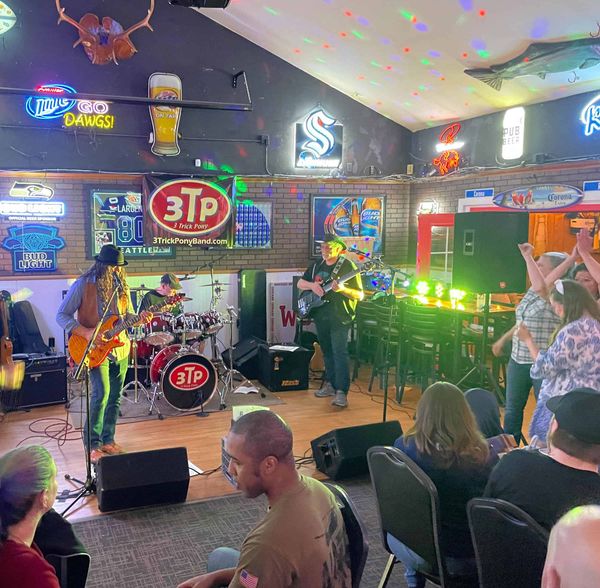 3 Trick Pony - Calendar