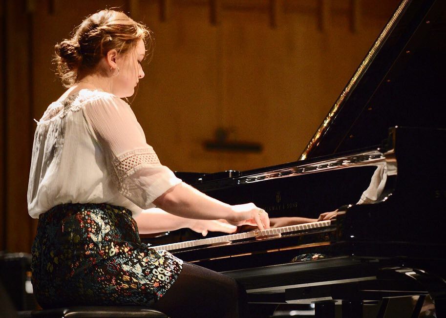 Ellen Jansson - Pianist - Photos