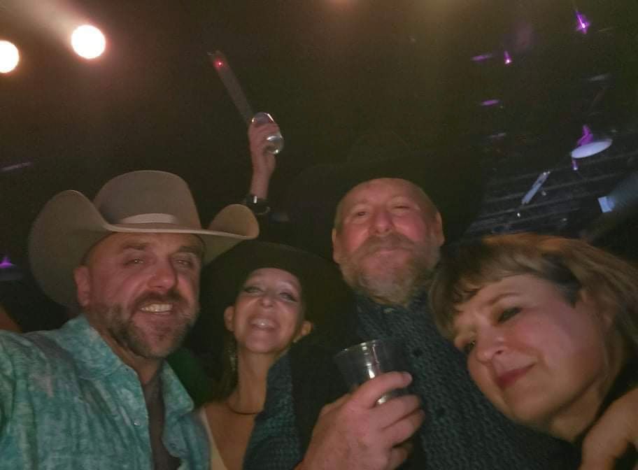 Outlaw Shine - Photos