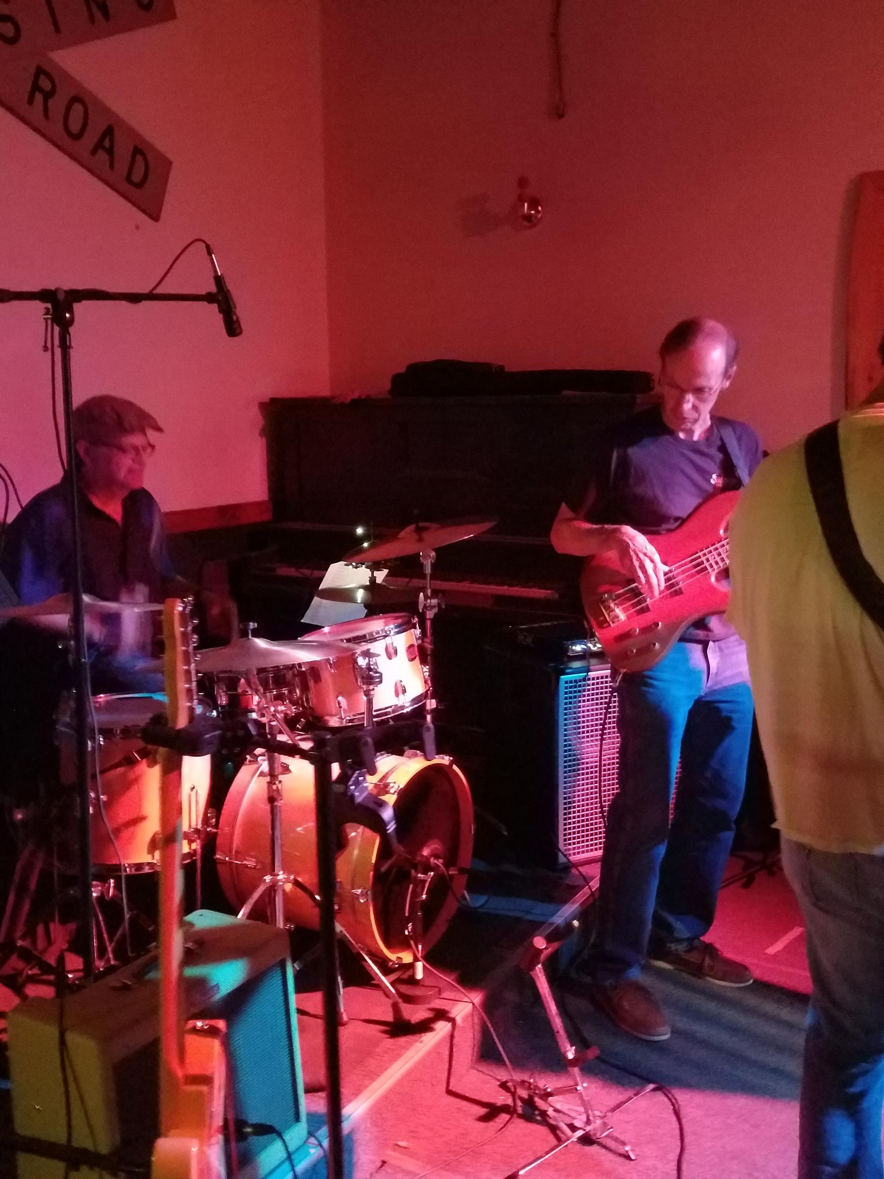 Loose Cannons Band - Performances