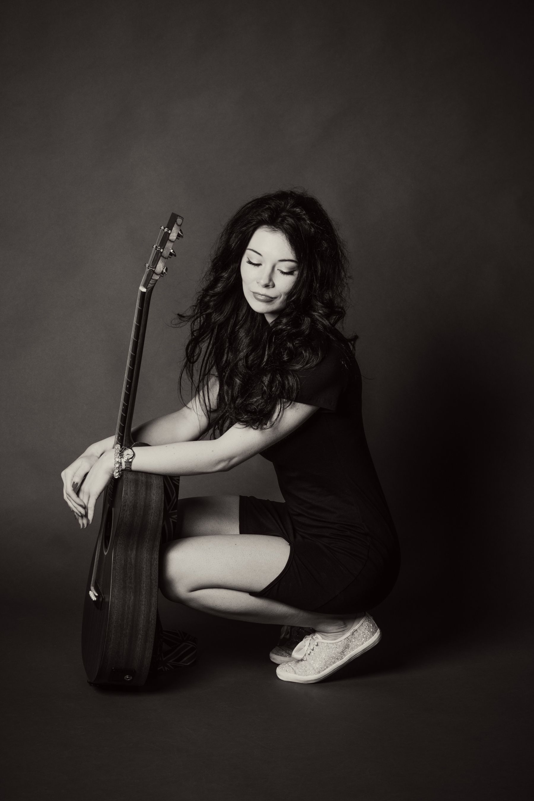 Lilly MacPhee - Official Website