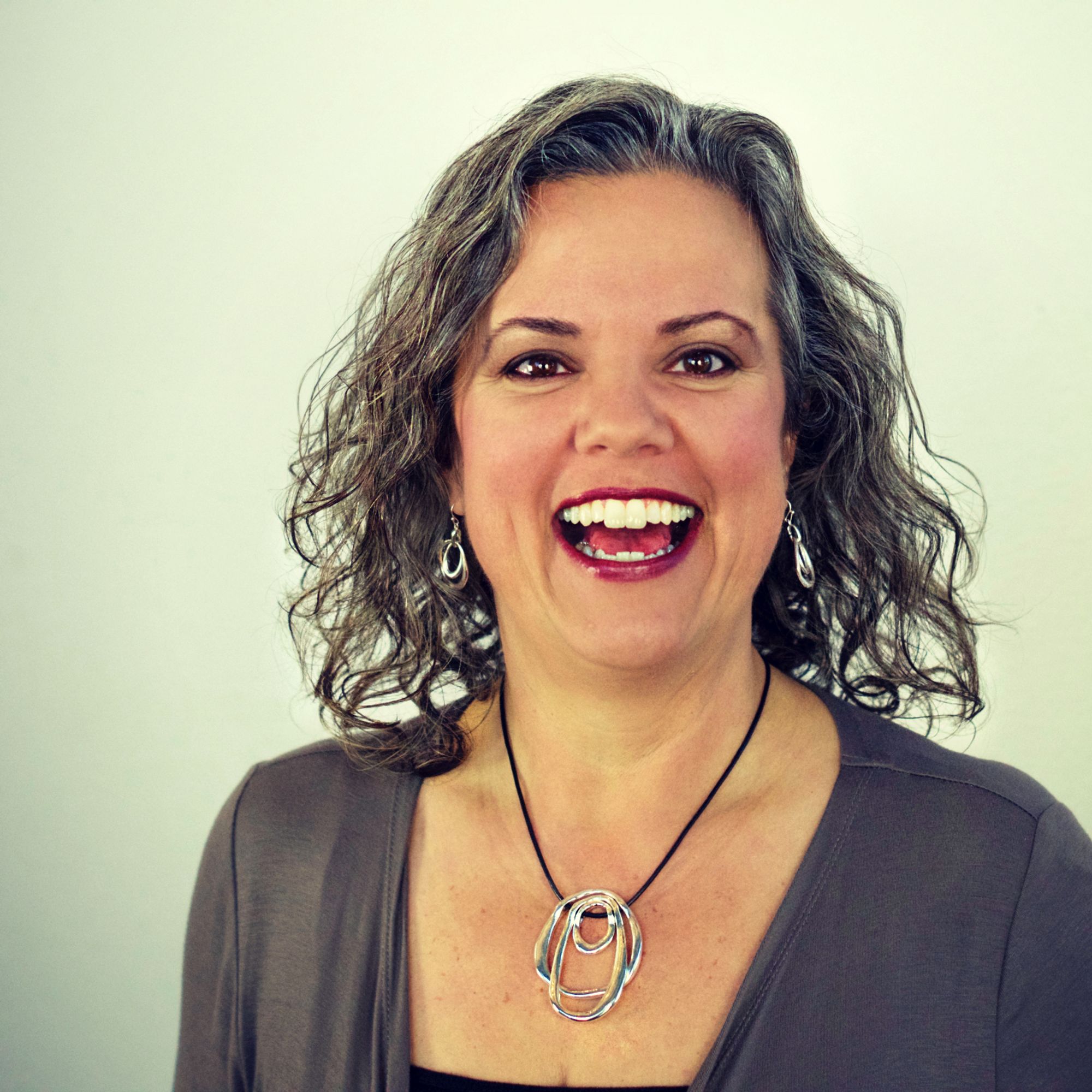 jenniferbarnesmusic.com - Bio