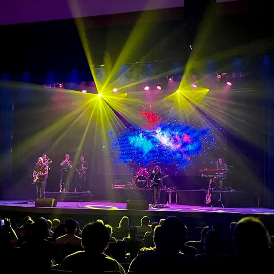 Beginnings - A Celebration of the Music of Chicago