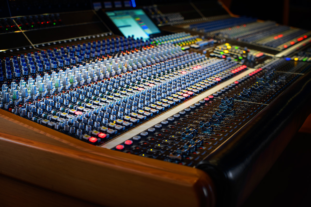 Bird Dog Records - About Us