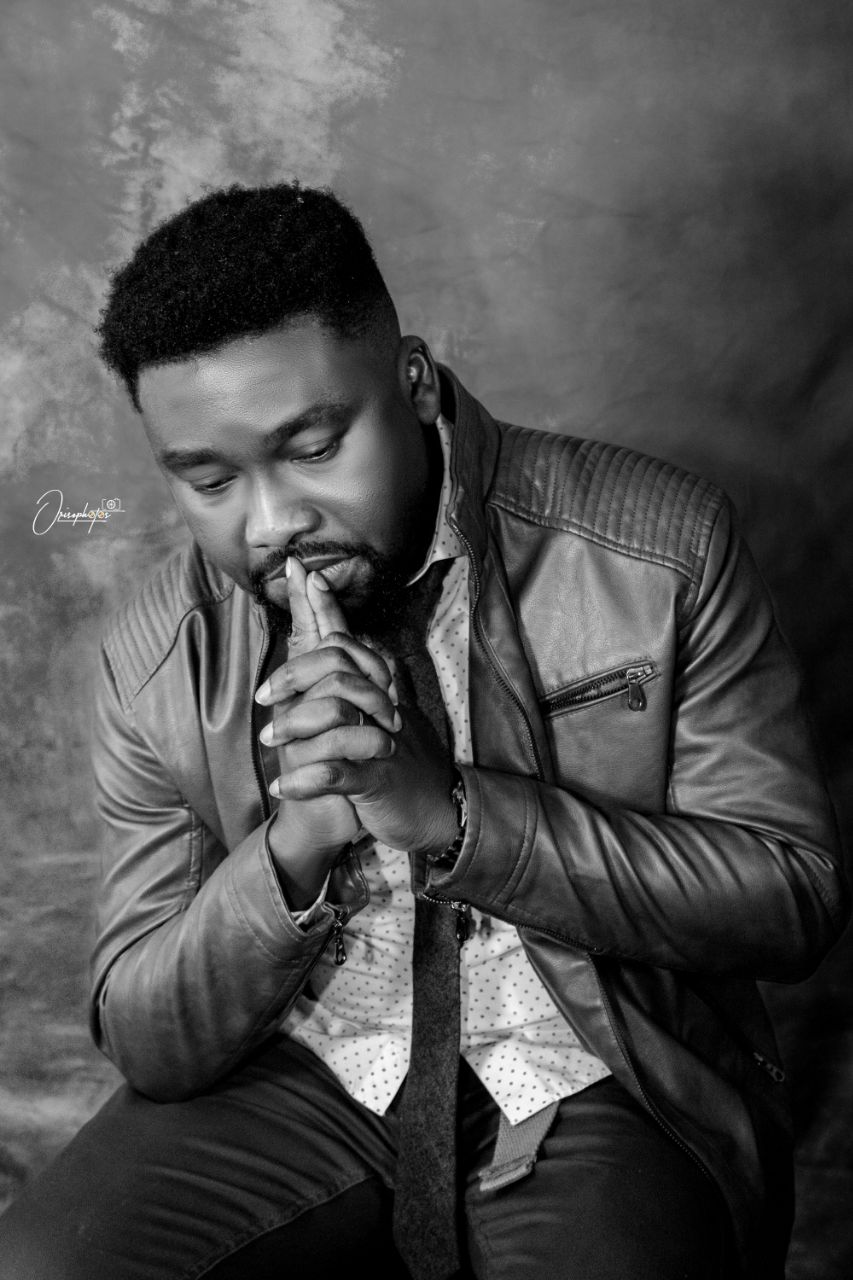 Rowland Sunday Official