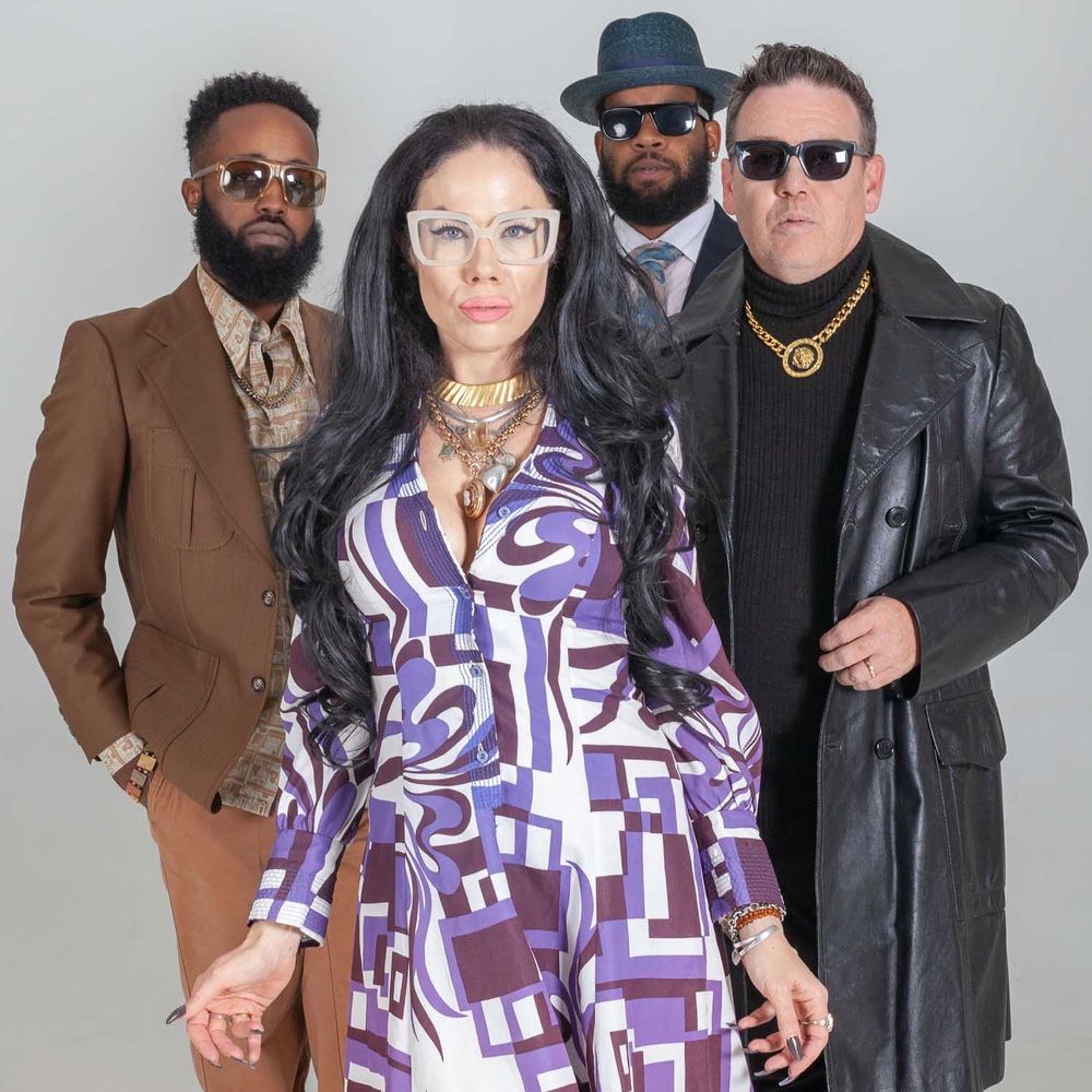 Laura Rain and the Caesars - About