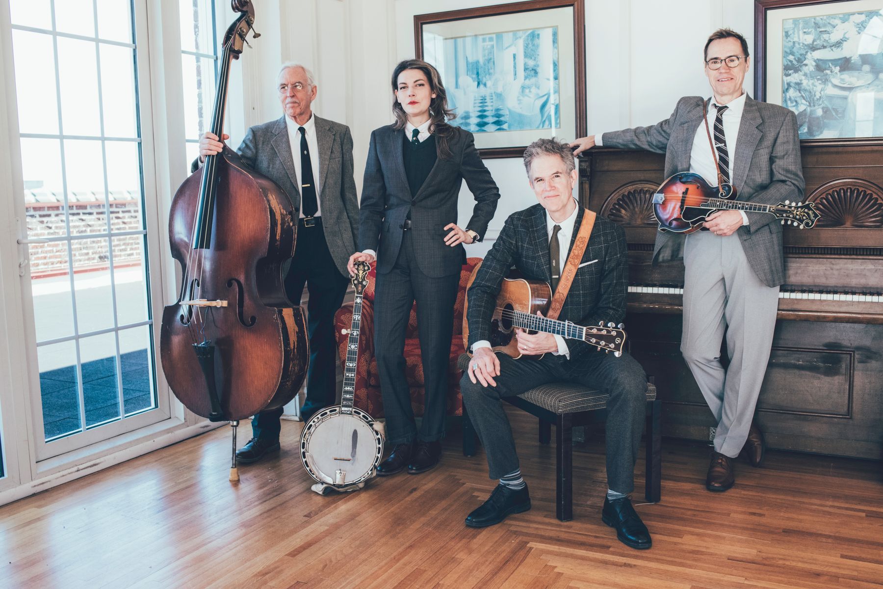 Chris Jones & The Night Drivers