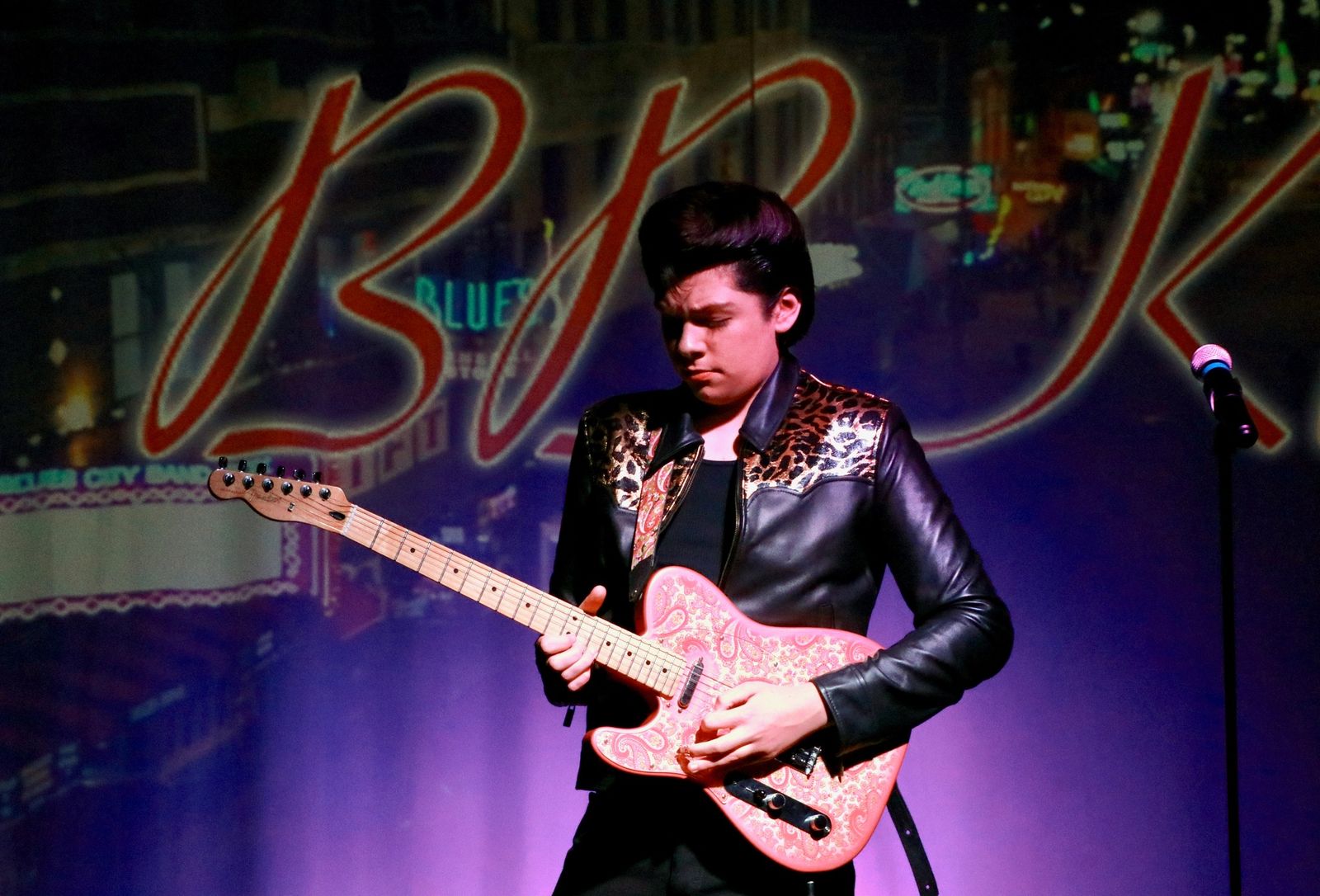 Finley Watkins - Photos