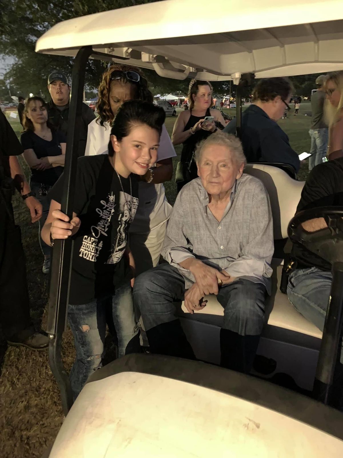 Finley Watkins - Photos