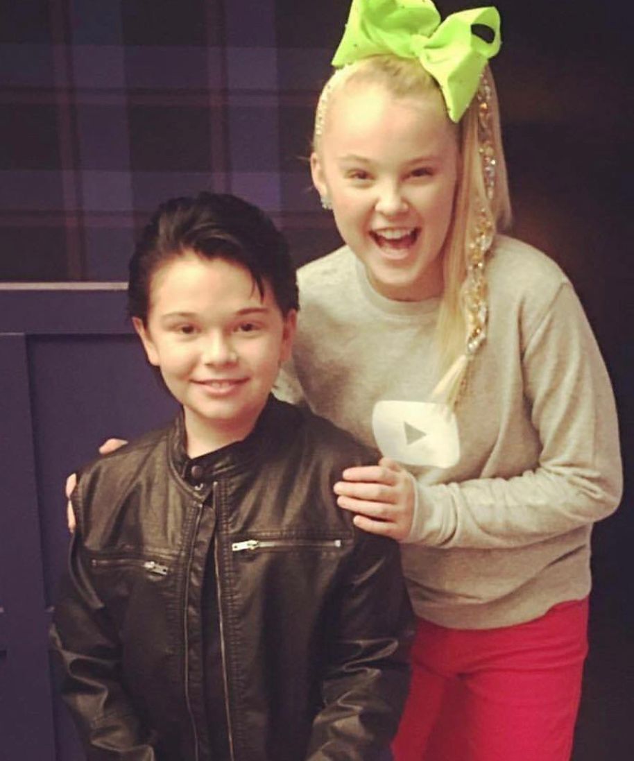 Finley Watkins - Photos