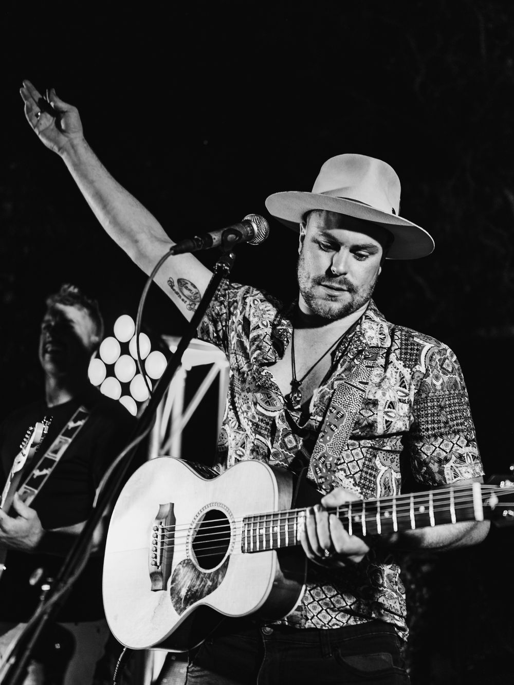 AM Records - Robbie Mortimer